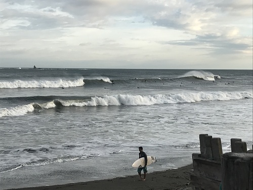Chigasaki Jetty Surf Forecast and Surf Reports (Kanagawa, Japan)