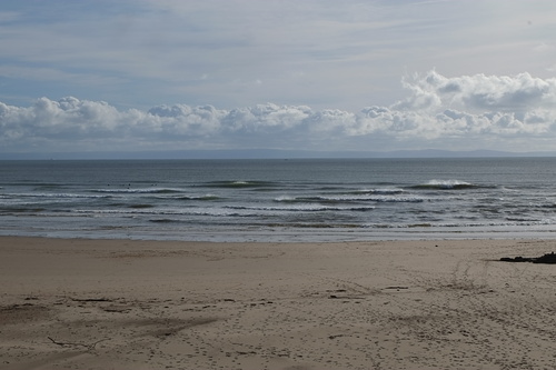 Three Cliffs Bay Surf Forecast and Surf Reports (Wales - Gower, UK)